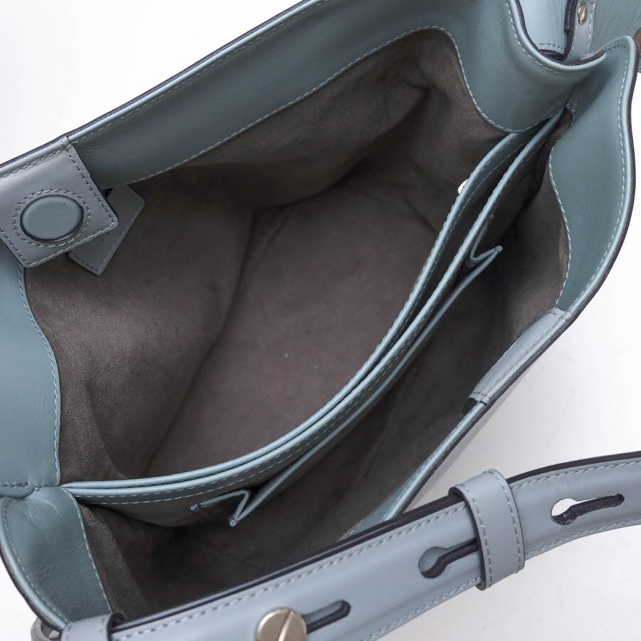 Epoi 40909-80 BEPO 02 ゼロニ / エポイ ワンショルダー イタリアンカーフ 牛革 ブルー 青 ショルダーバッグ ...