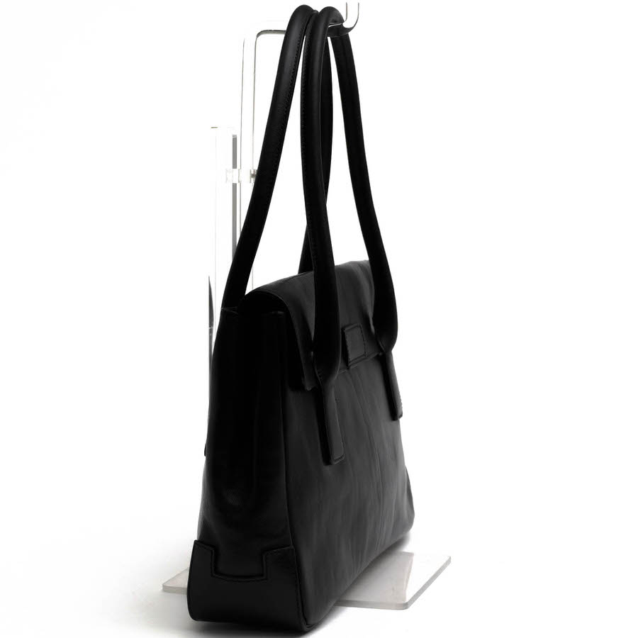 HIROFU / ヒロフ フラップ式 牛革 カーフ 肩掛け ワンショルダーバッグ ブラック 黒 ハンドバッグ レディース | BRANDING