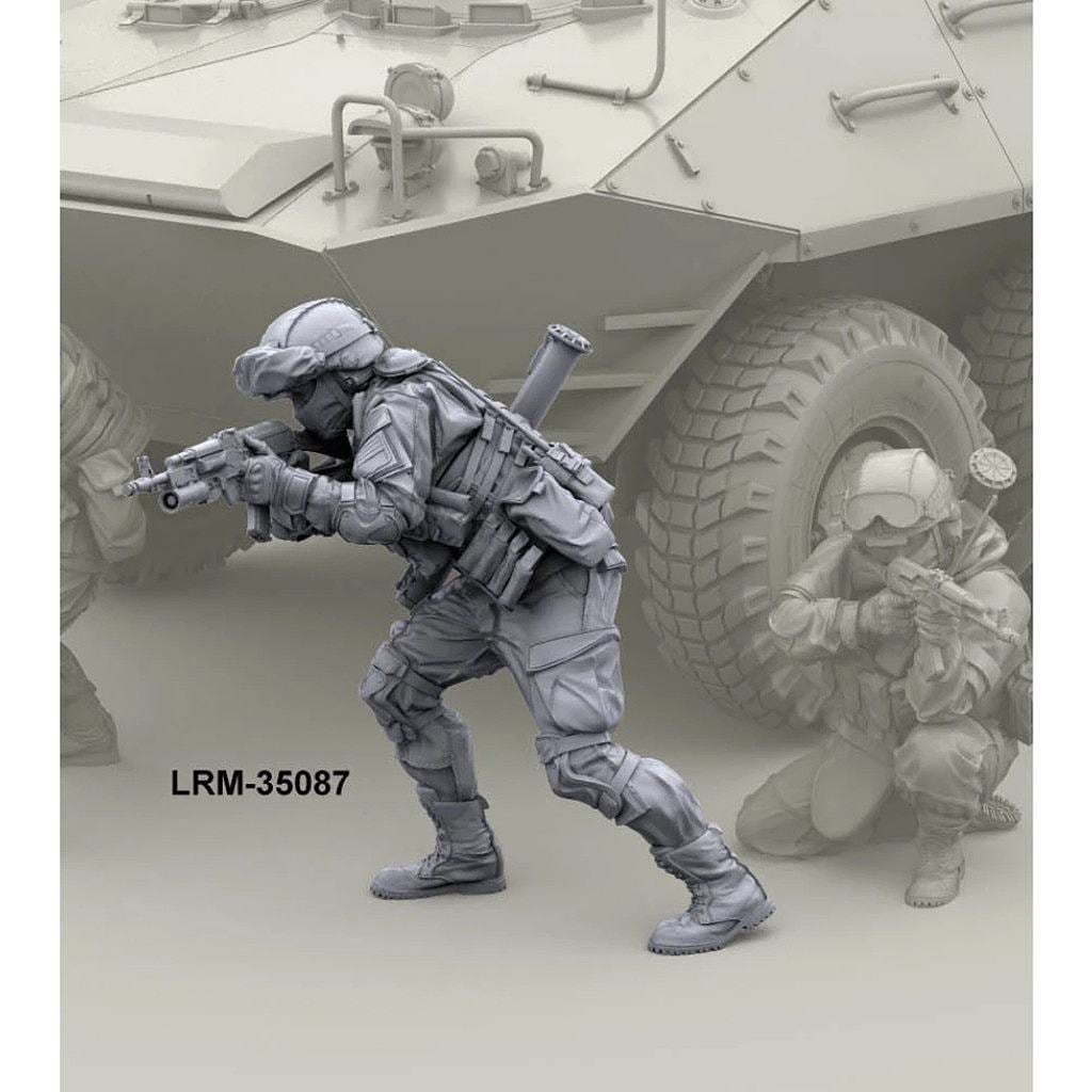 LRM-35087 Russian Army soldier in modern infantry combat gear system, in action, set 28 | ライブレジン ...