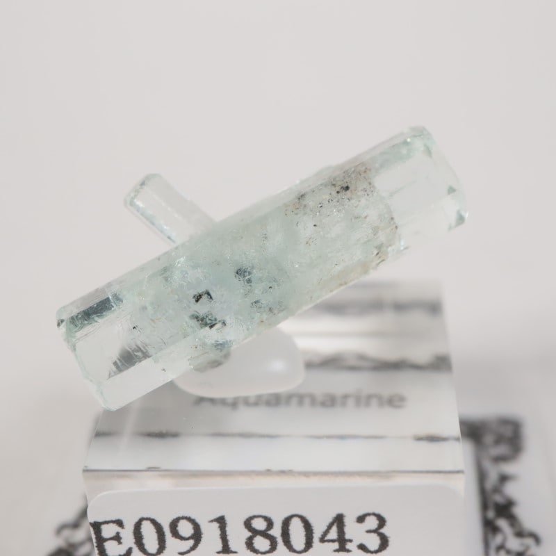 エロンゴ鉱山産 アクアマリン | 鉱物標本,ハ行,ベリル/緑柱石 | ほたるみねらるオンラインショップ