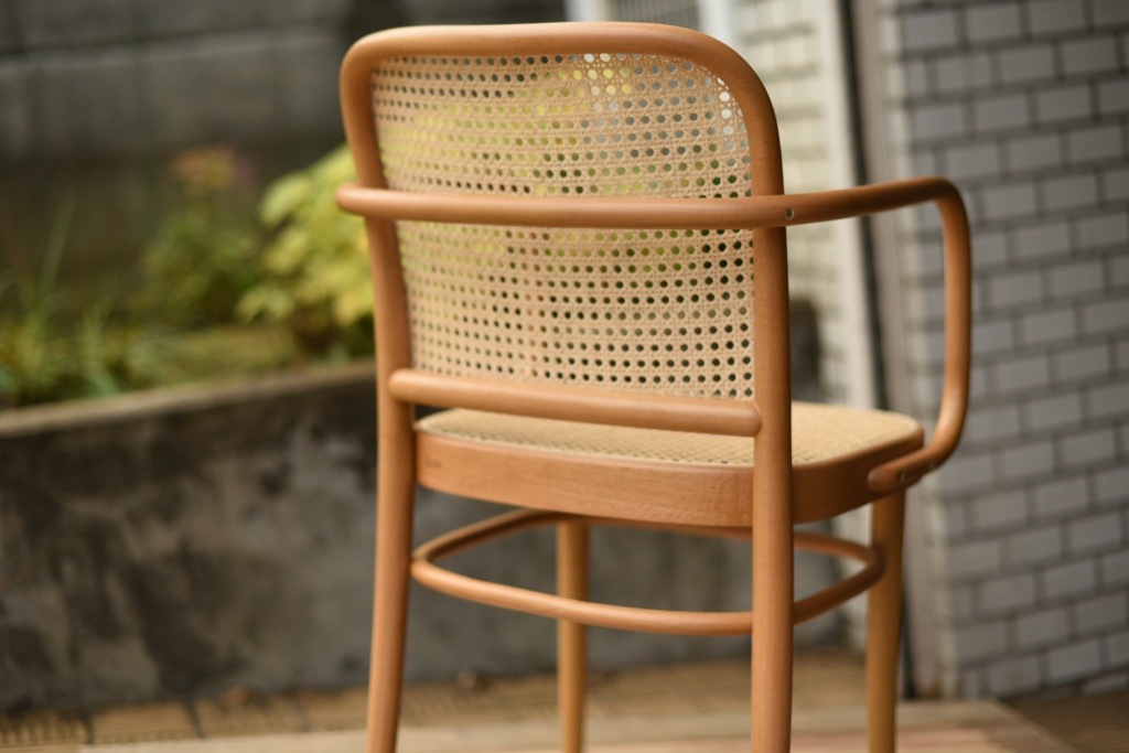 TON ARM CHAIR No.811 325811 | TON | | INNOCENT ONLINE SHOP