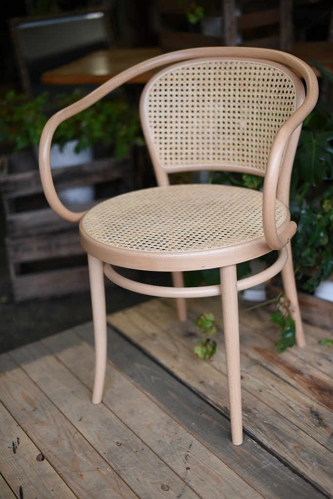 TON ARM CHAIR No.33 325033 | TON | | INNOCENT ONLINE SHOP