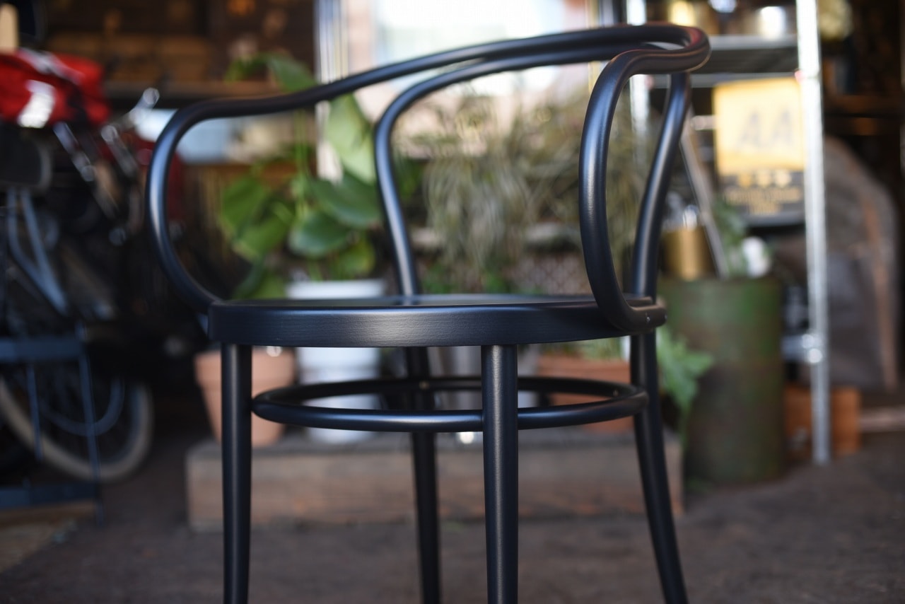 TON ARM CHAIR No.30 321030 | TON | | INNOCENT ONLINE SHOP