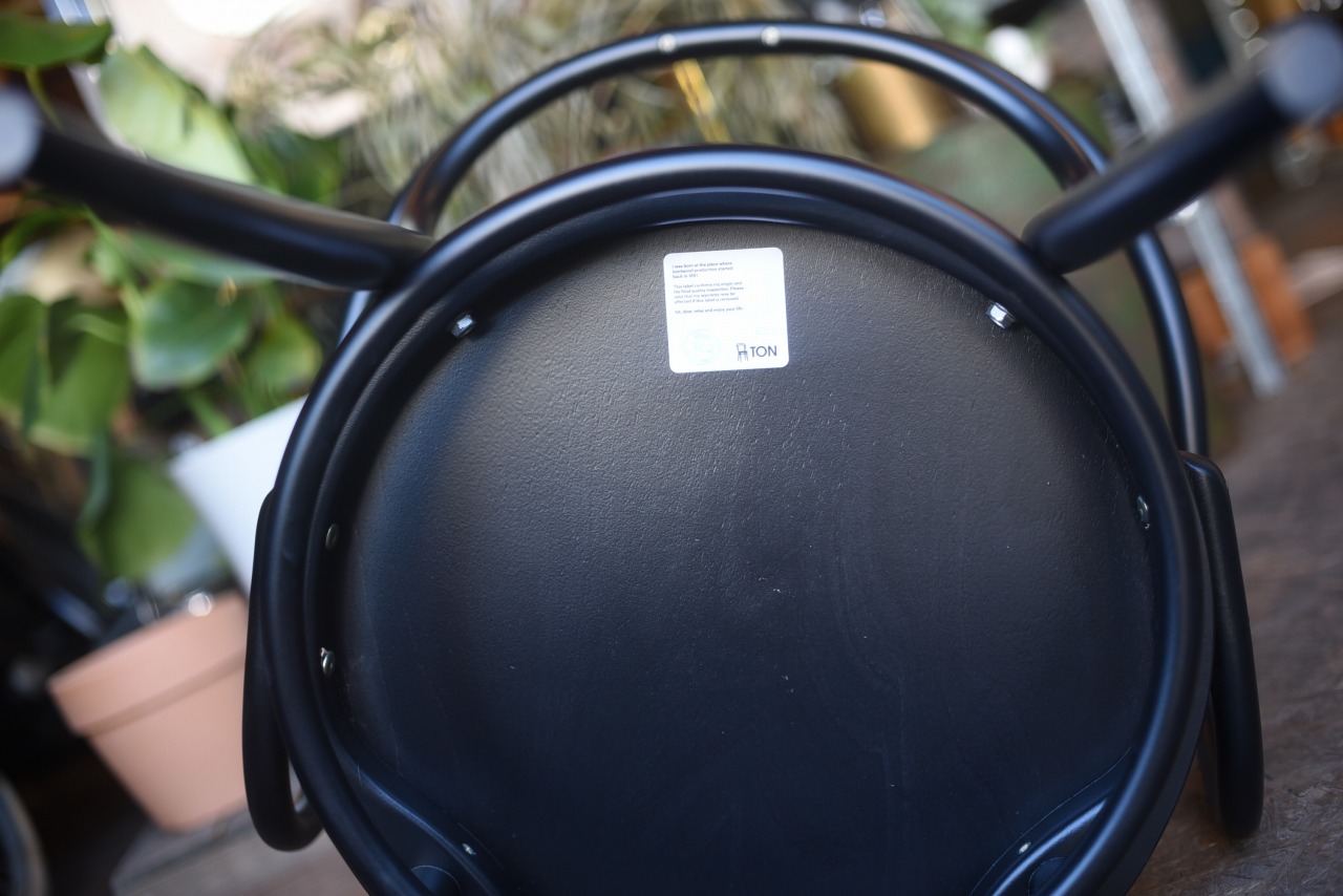 TON ARM CHAIR No.30 321030 | TON | | INNOCENT ONLINE SHOP