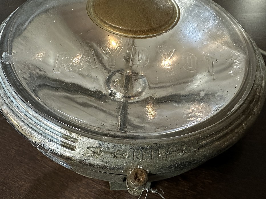 107326 ヴィンテージ 「RAYDYOT」 フォグランプ ライト パーツ 英国 MADE IN ENGLAND | ガレージグッズ ...