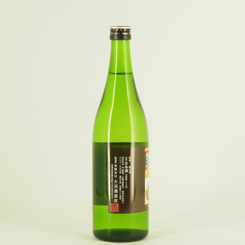 乾坤一 純米 SUGOラベル 720ml