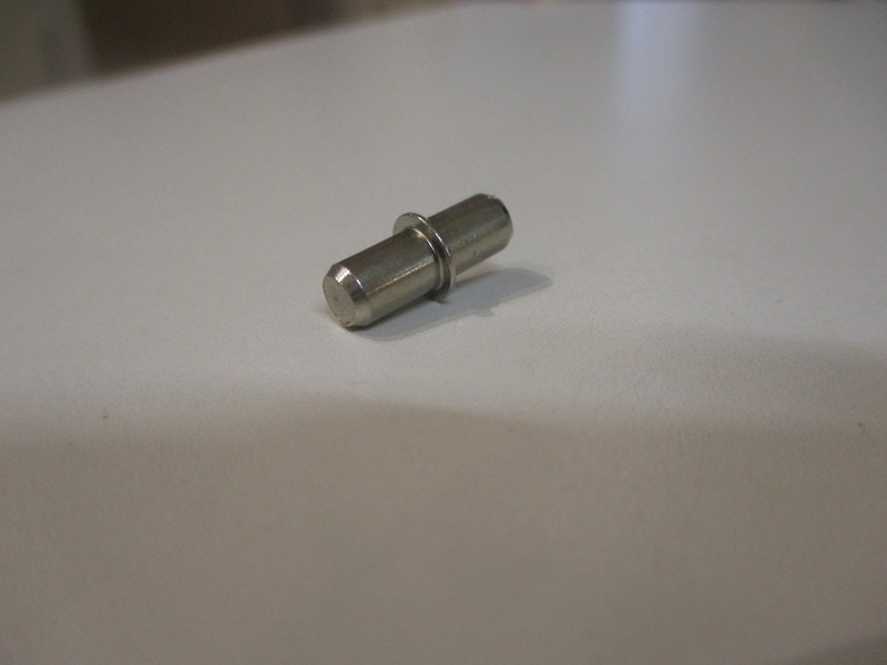 差し込みダボ SHELF PIN (PUSH TYPE) | 【公式オンラインショップ】ISSEIKI FURNITURE SHOP