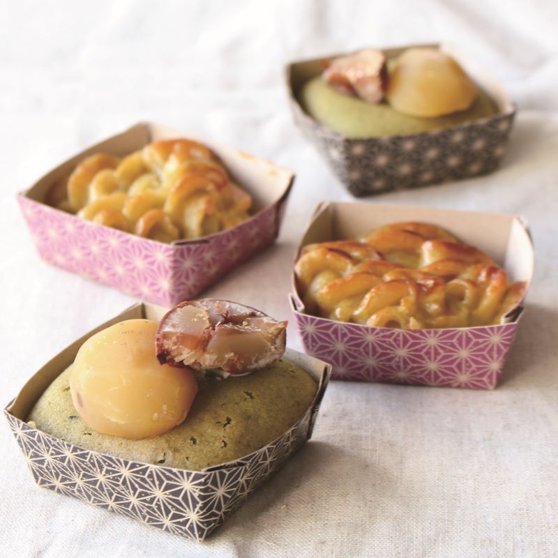 IK PTT-45 麻の葉 くろ （100枚入） | 焼成用紙トレー | 伊藤景マーケット