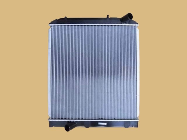 ラジエーター トヨエース XZU424 16400-78271 ブラケット再利用下さい。 有限会社いわきラジエーター