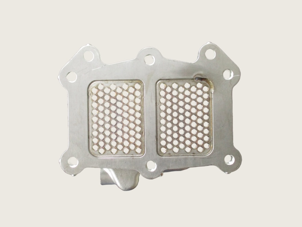 日野 プロフィア EGRクーラー FW1E 25608-E0253 リビルト 有限会社いわきラジエーター