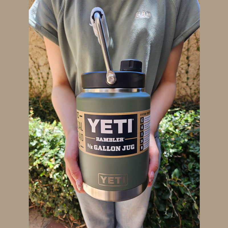 YETI Rambler Half Gallon Jug Camp Green イエティ ランブラー ハーフガロン キャンプグリーン 緑 ...