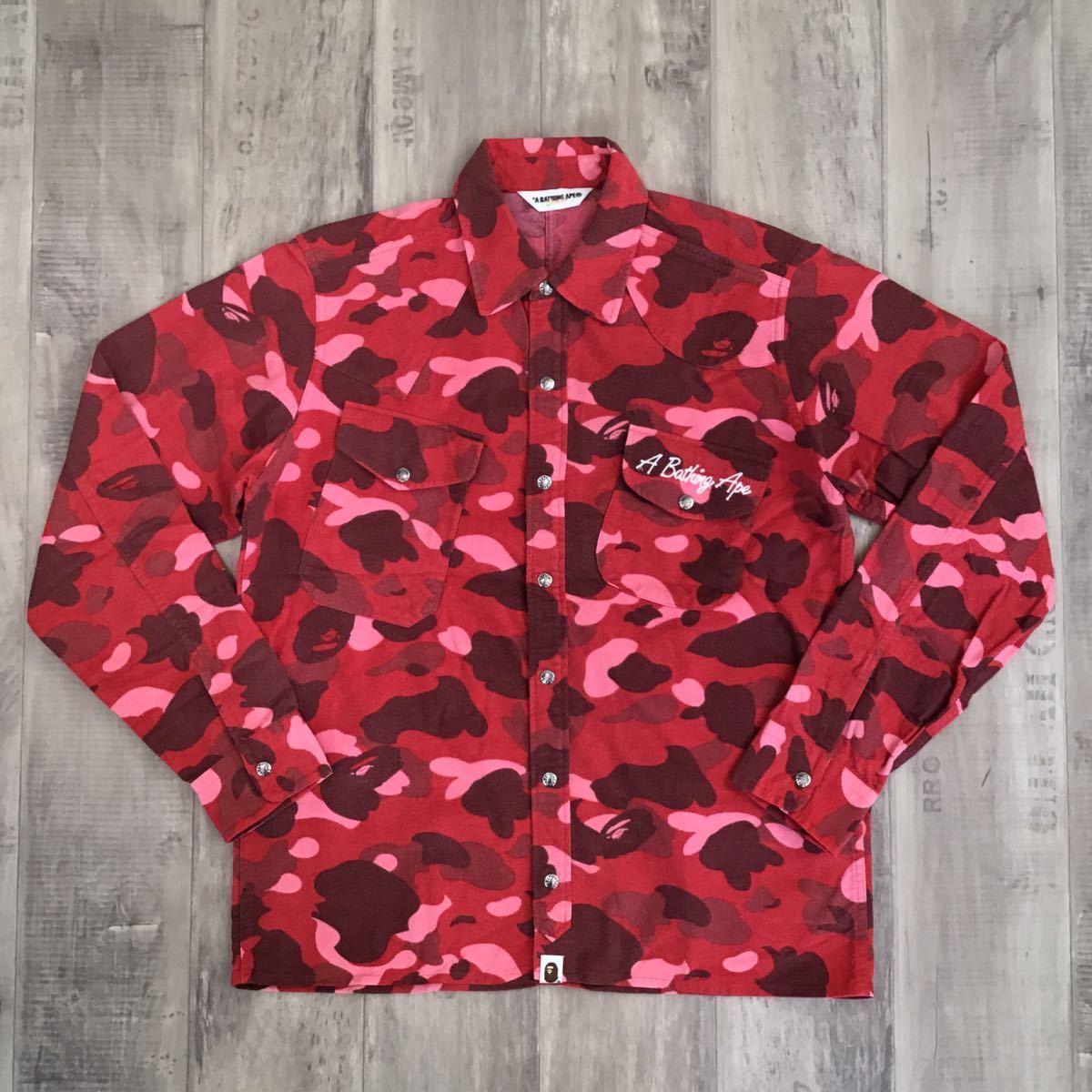 pharrell camo 長袖シャツ Mサイズ a bathing ape bape red camo エイプ ベイプ アベイシングエイプ ...