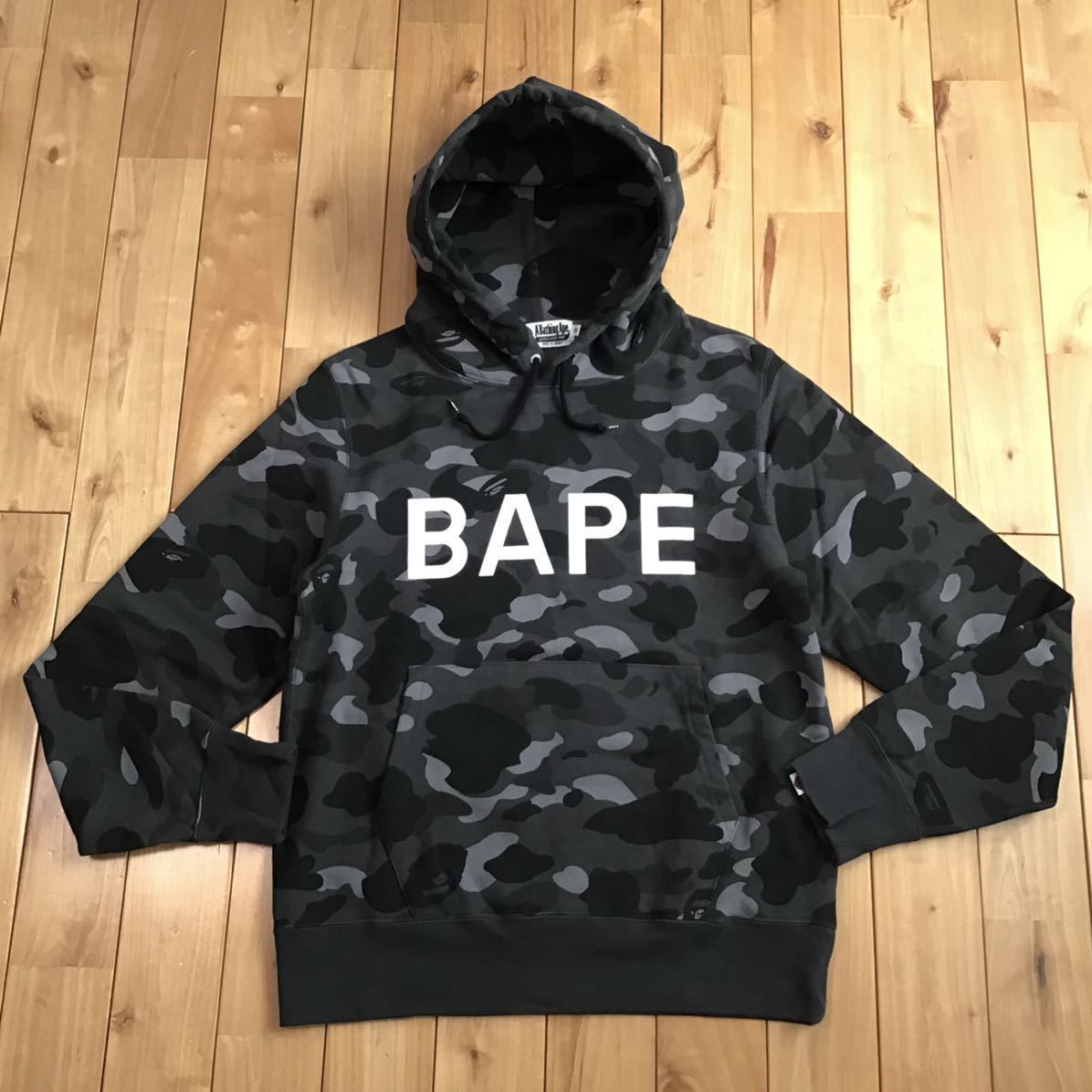 Black camo BAPE LOGO プルオーバー パーカー Mサイズ a bathing ape pullover hoodie エイプ ベイプ アベイシングエイプ 迷彩 w7975 ...