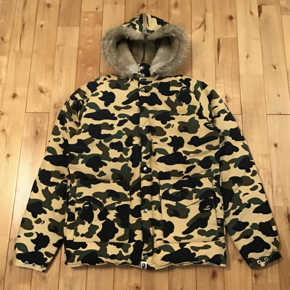 ファー付き ダウンジャケット Mサイズ FUR Hoodie Down Jacket a bathing ape BAPE エイプ ベイプ ...