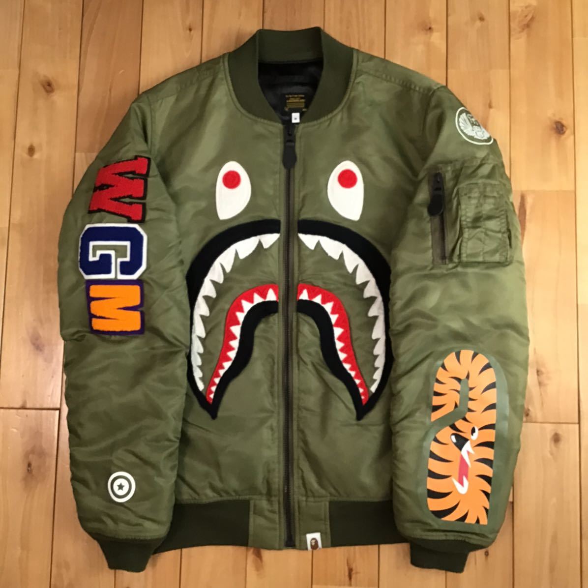 SHARK MA-1 bomber jacket Mサイズ カーキ a bathing ape BAPE エイプ ベイプ アベイシングエイプ ...