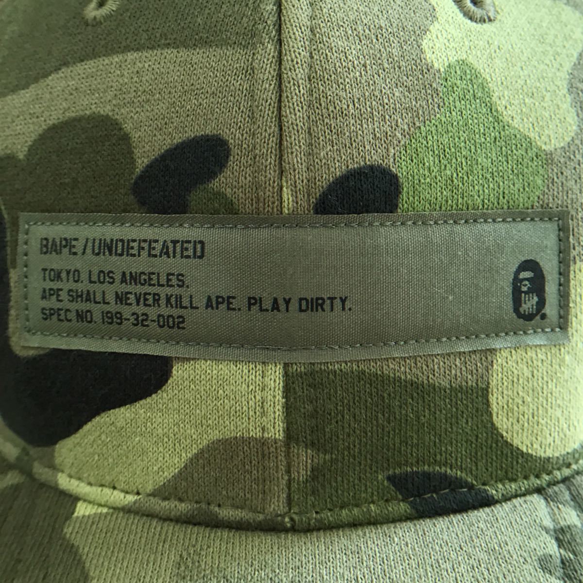 ★美品★ undefeated × BAPE キャップ a bathing ape Gradation camo trucker hat ...