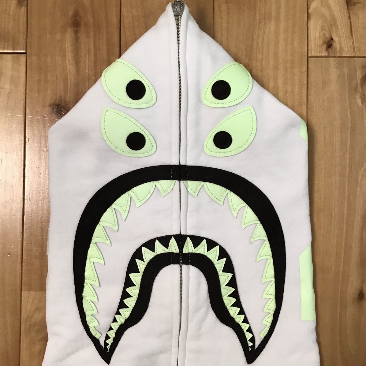 ★蓄光★ BOUNTY HUNTER BAPE shark full zip hoodie Mサイズ シャーク パーカー a bathing ...