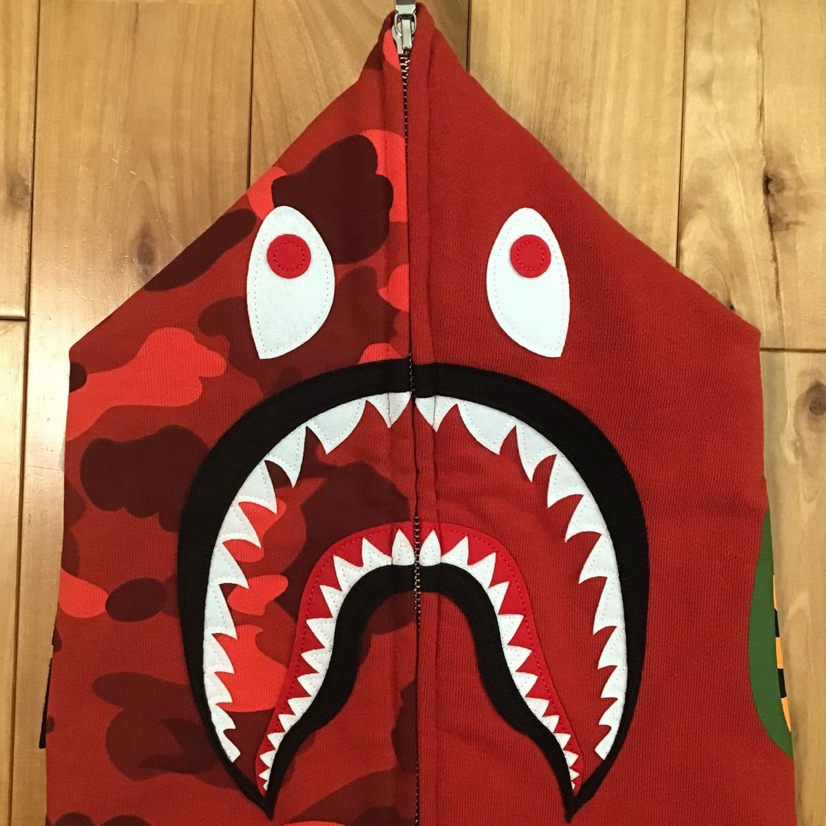★新品★ shark hoodie ネックウォーマー red camo a bathing ape bape シャーク パーカー face ...
