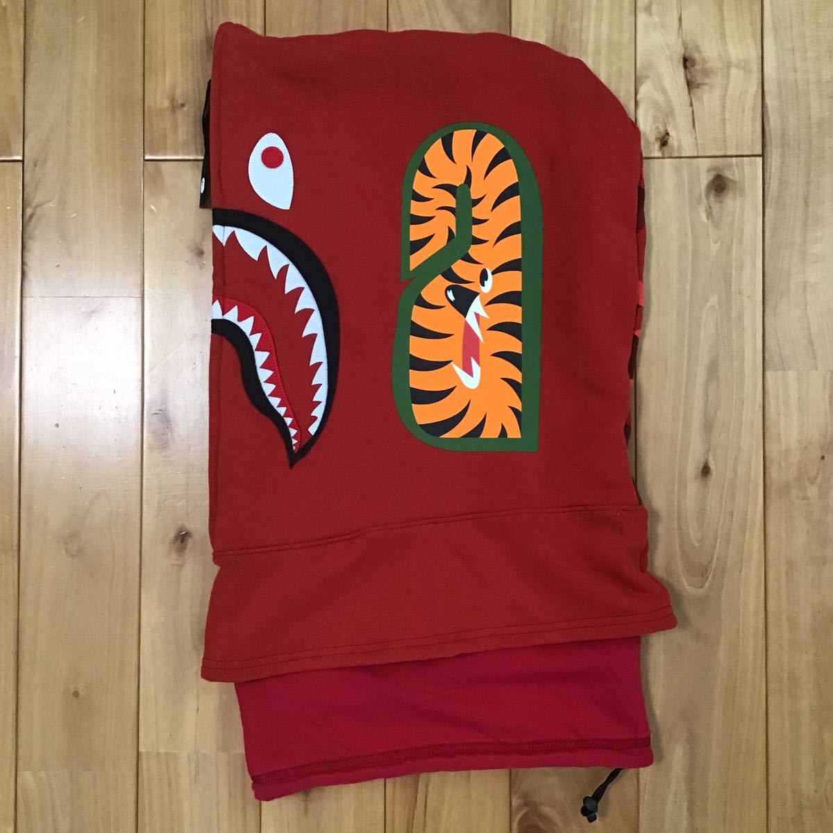 ★新品★ shark hoodie ネックウォーマー red camo a bathing ape bape シャーク パーカー face ...