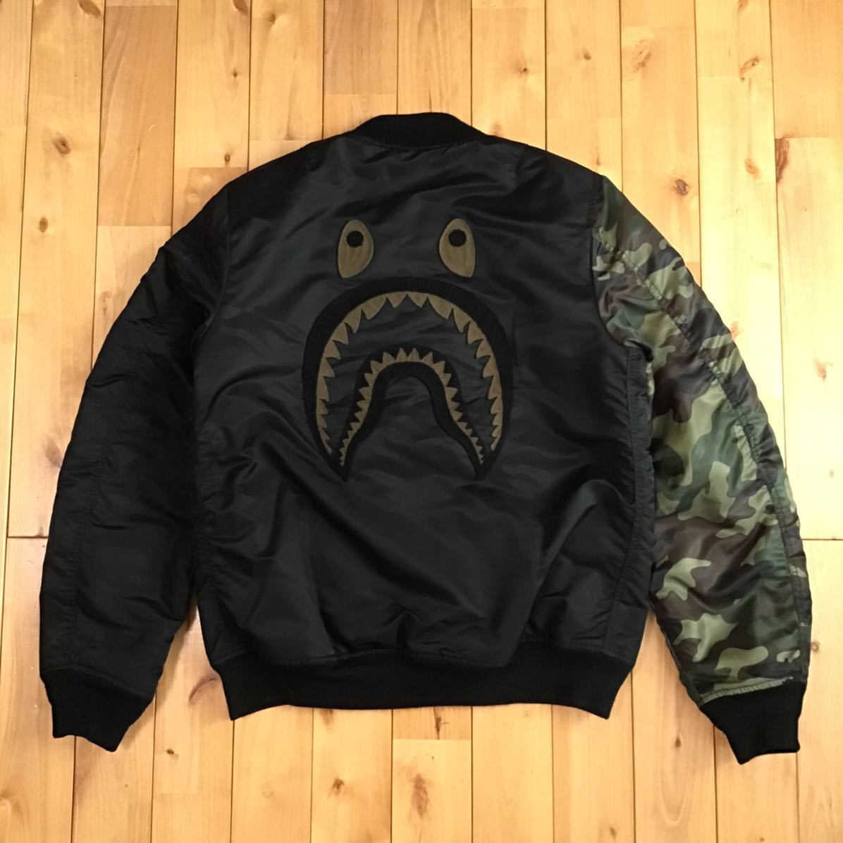 Undefeated × BAPE shark MA-1 bomber jacket Mサイズ a bathing ape BAPE エイプ ...