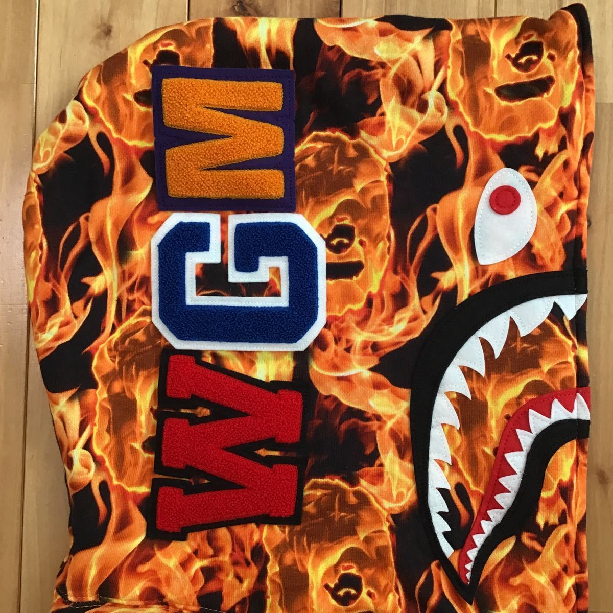 ★美品★ XL BAPE flame シャーク パーカー fire shark full zip hoodie a bathing ape ...
