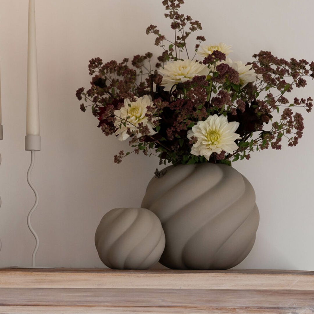 Cooee Design (クーイーデザイン) Twist Ball Vase (ツイスト ボールベース) 12cm サンド 北欧/インテリア ...