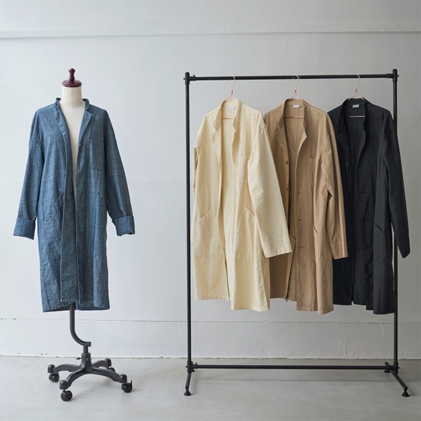 SUNNY LOCATION (サニーロケーション) アトリエコート ブラック/エクリュ/ベージュ/インディゴ ジャケット|SUNNY LOCATION |北欧雑貨＆インテリアのオンライン ...