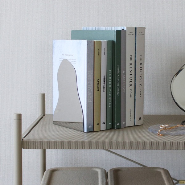 【国内在庫あり】Ferm Living (ファームリビング) Pond Bookend (ポンド ブックエンド) 2個セット 北欧/インテリア/本立て/日本正規代理店品|Ferm Living ...
