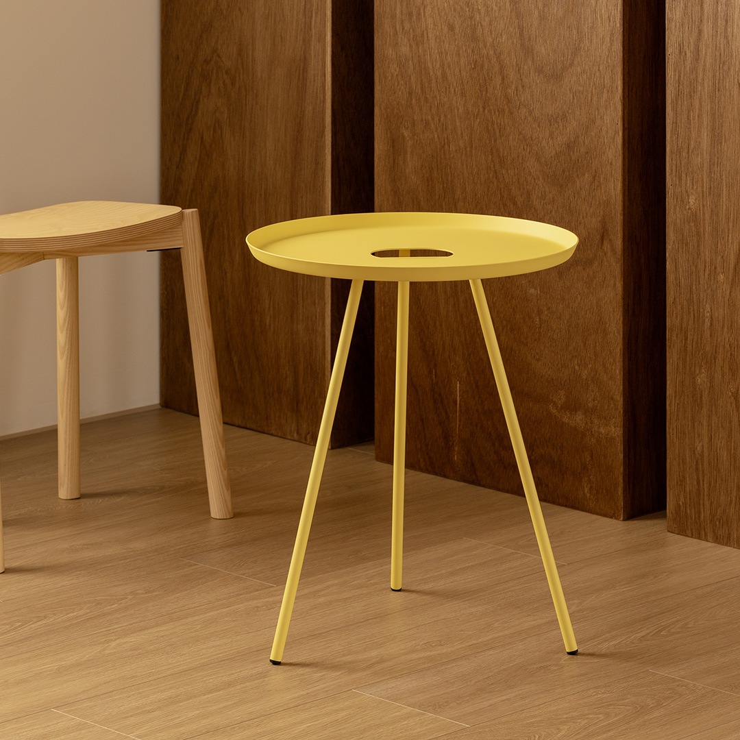 【お取り寄せ】esaila (エサイラ) Rove Table (ローブ テーブル) グレー/ブラック/ライトイエロー インテリア/家具/日本正規代理店品|esaila |北欧雑貨＆インテリア ...