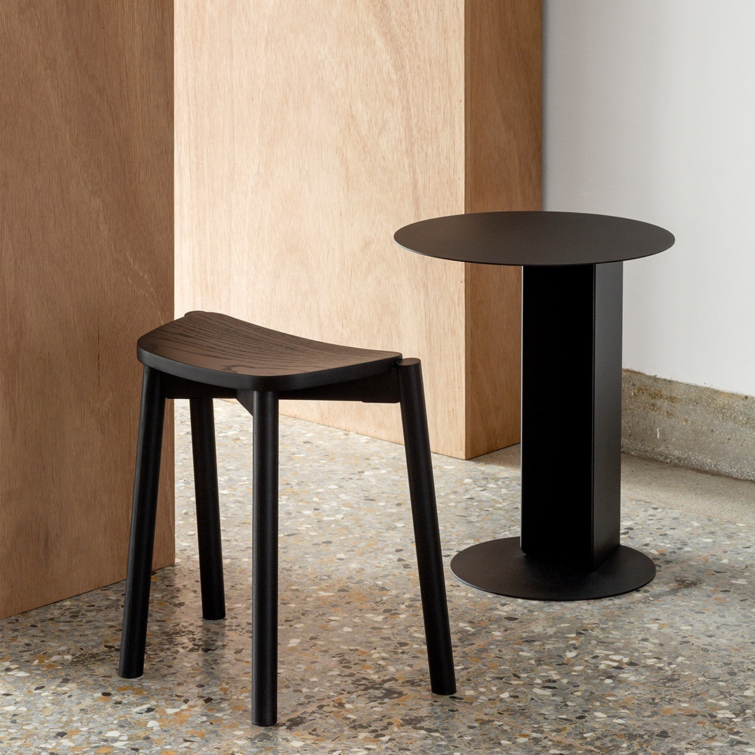 【お取り寄せ】 esaila (エサイラ) Tars Stool (ターズ スツール) ナチュラル/ブラック/グレー/レッド インテリア/椅子/日本正規代理店品【プレゼントキャンペーン対象 ...