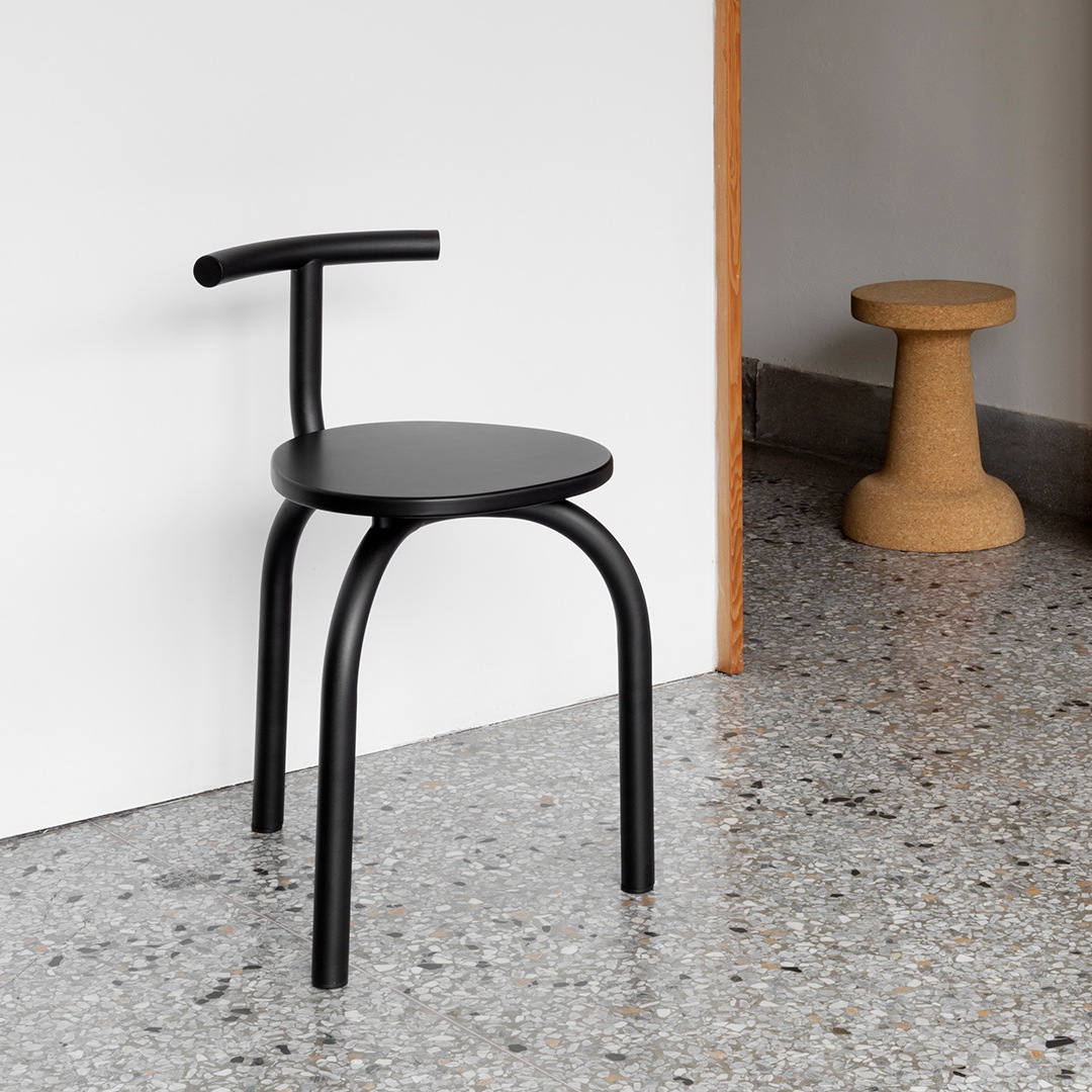 【お取り寄せ】esaila (エサイラ) Ogle Chair (オーグル チェア) ナチュラルビーチ ホワイトフレーム/ブラックビーチ ブラックフレーム インテリア/椅子/日本正規代理店品 ...