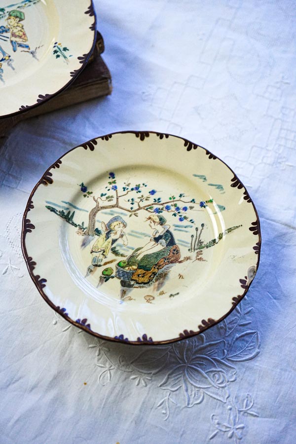 クレイユモントローCreil MontereauのAntoine Albert Richard Froment Richard絵皿コンポティエ ...