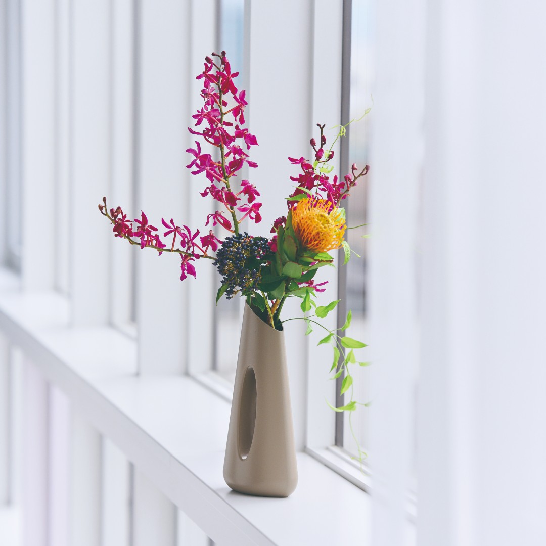 【emo】 フラワージャグベース 1000ml ｜リビング用品,小物・時計,花瓶｜kurasso（クラッソ）