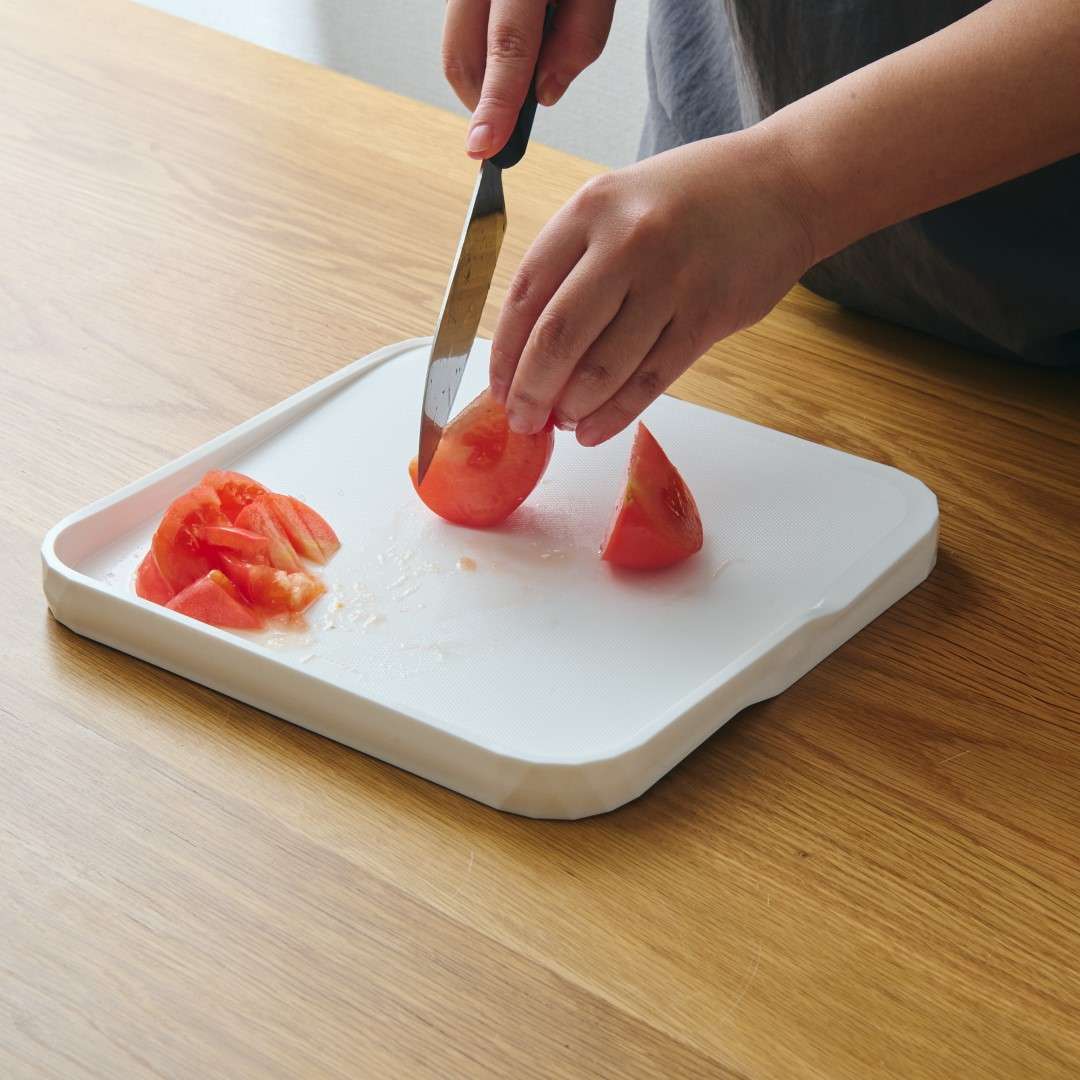 【AUX】 フチ付きまな板 ミニ｜キッチン用品,まな板・カッティングボード｜kurasso（クラッソ）