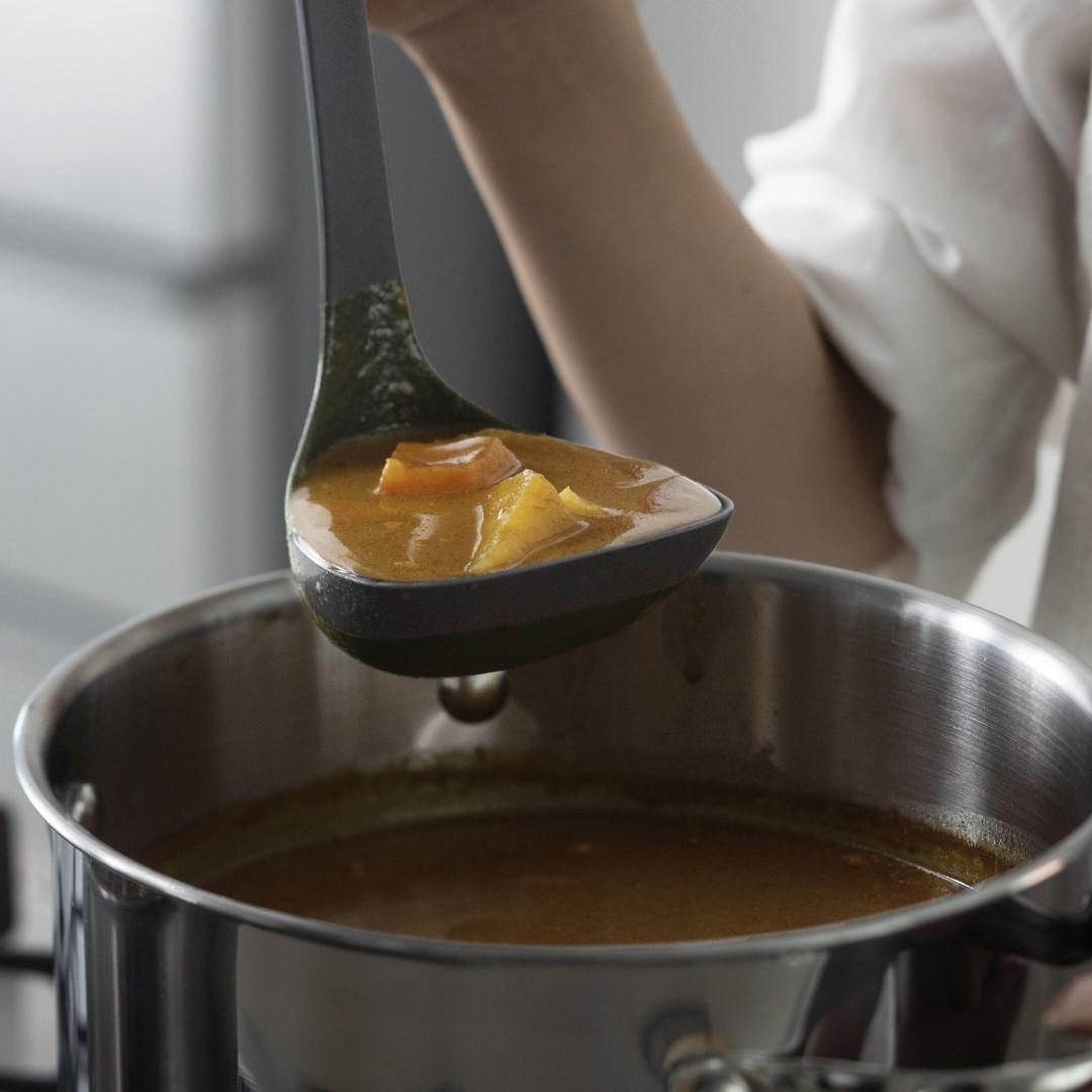 【marna】 お玉 M｜キッチン用品,キッチンツール,おたま・フライ返し・ターナー｜kurasso（クラッソ）