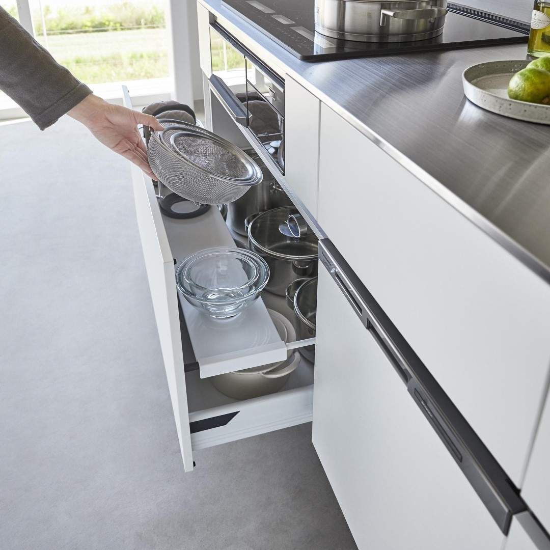 【tower】 伸縮キッチン引き出し中ラック ワイド｜キッチン用品,キッチン収納,キッチン小物収納｜kurasso（クラッソ）