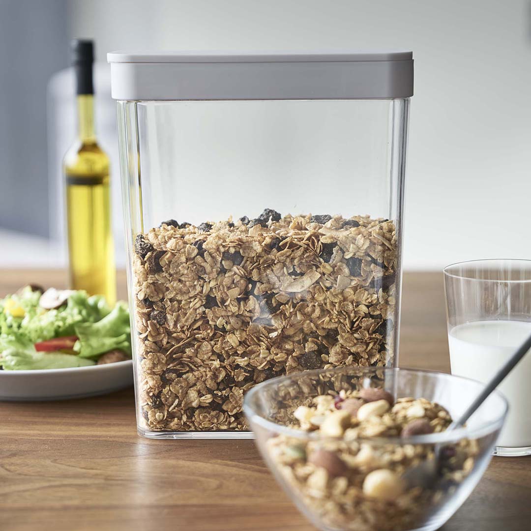 【tower】ドライフードストッカー ホワイト｜キッチン用品,保存容器・調味料入れ｜kurasso（クラッソ）