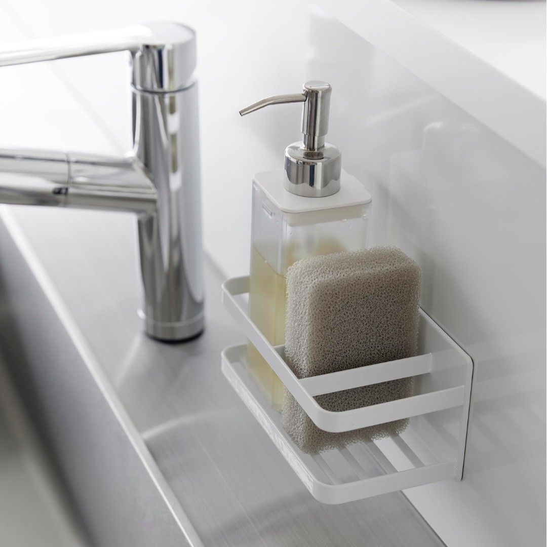 【tower】 マグネット スポンジ＆ボトルラック｜キッチン用品,水切りかご・水切りラック・シンク用品,キッチンスポンジ・スポンジラック｜kurasso（クラッソ）