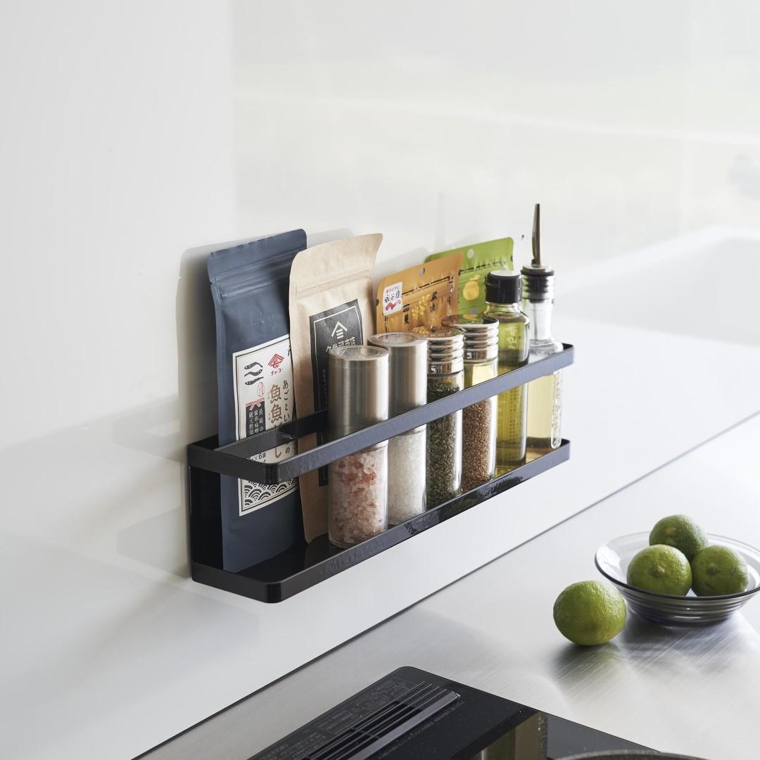 【tower】 マグネット冷蔵庫横サプリ&調味料ラック｜浮かせる収納,キッチンで使える浮かせる収納｜kurasso（クラッソ）