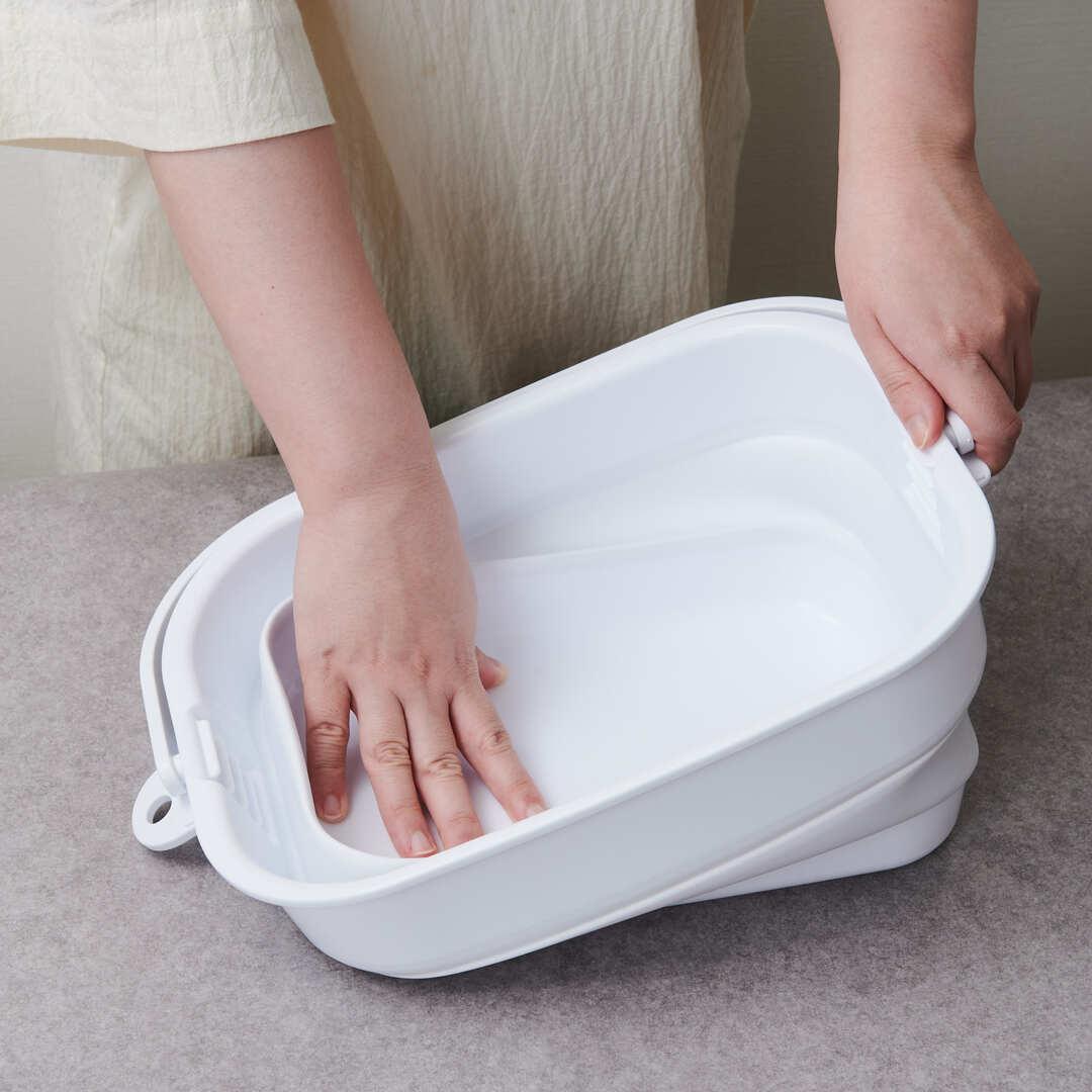 【ISETO】 折りたためる つけ置き洗いバケツ｜リビング用品,掃除用品｜kurasso（クラッソ）
