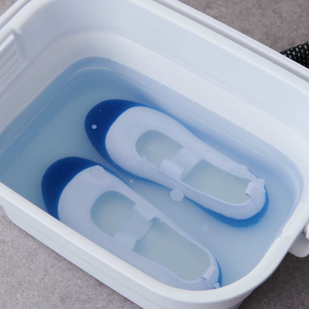 【ISETO】 折りたためる つけ置き洗いバケツ｜リビング用品,掃除用品｜kurasso（クラッソ）