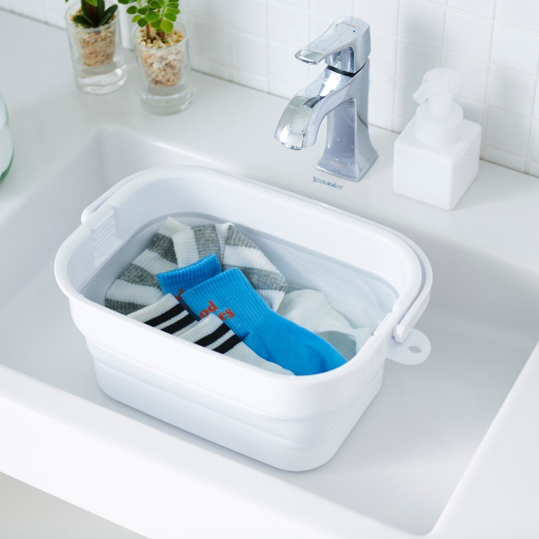 【ISETO】 折りたためる つけ置き洗いバケツ｜リビング用品,掃除用品｜kurasso（クラッソ）