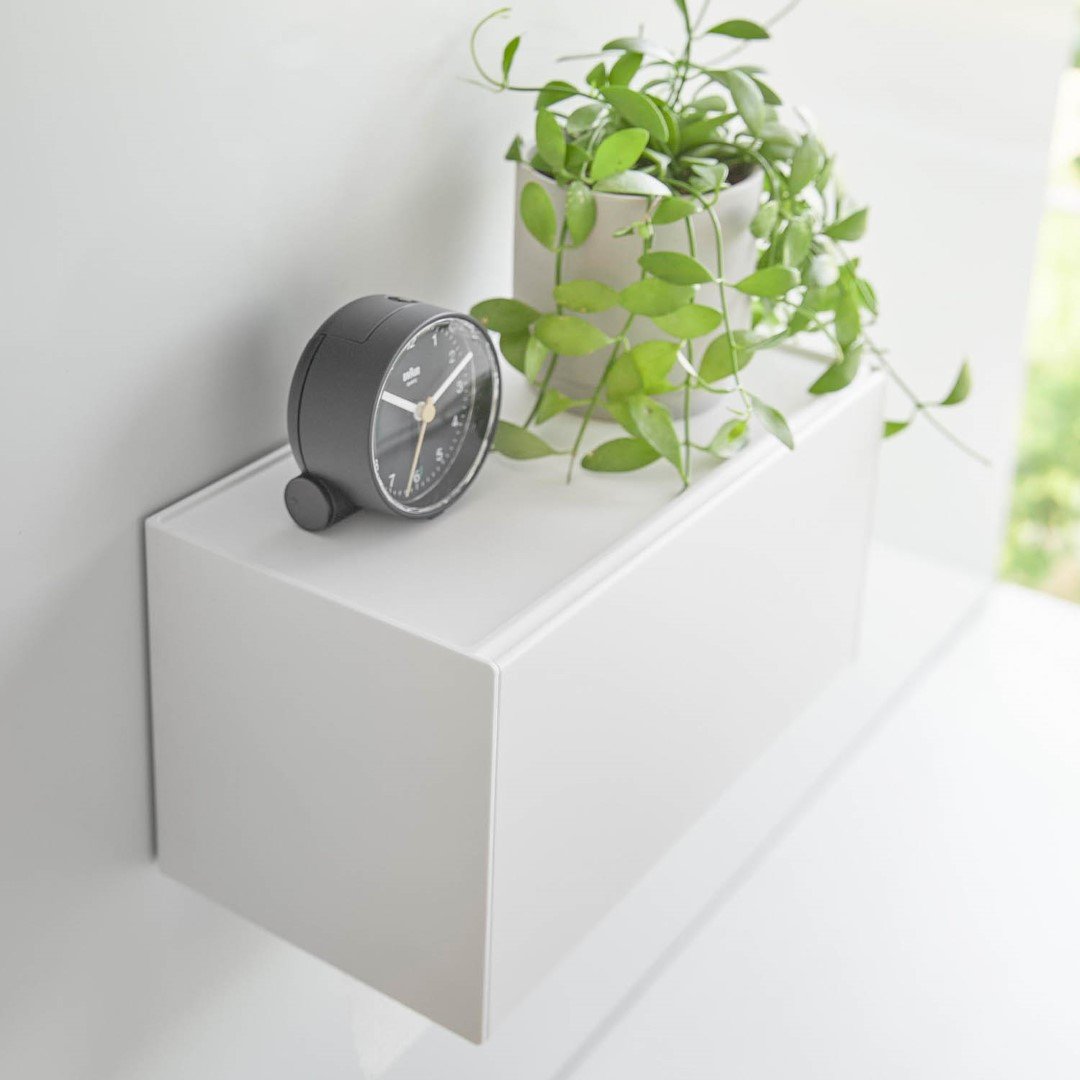 【tower】 マグネットトレー付きペーパータオルディスペンサー｜キッチン用品,キッチン収納,キッチンペーパーホルダー｜kurasso（クラッソ）