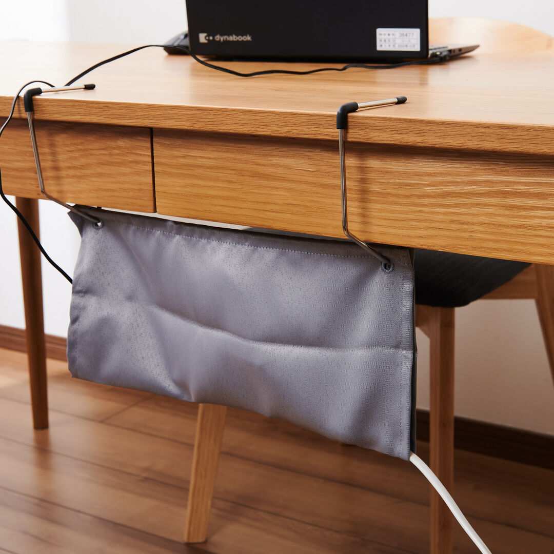 【utlim】 ハンギングケーブルポケット グレー｜収納用品,吊下げ収納｜kurasso（クラッソ）