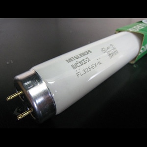 【生産終了品・代替品あり】FL32S・EX-N T | 三菱電機(MITSUBISHI)32.5ミリ管径 32形 昼白色(色温度：5000K) 830ミリ長さ 直管・スタータ形 適合点灯管 ...