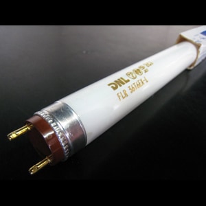 FLR36T6EX-L | NIPPO(DNライティング) 管径(20mm) 3波長形電球色(2800K) 電力(19W) 全長(844mm) G13口金(2ピン) 寿命(約5000時間 ...