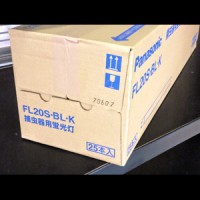【生産終了品･後継品あり】FL20S・BL・K | Panasonic 20形 管外径(32.5mm) 近紫外放射 青色光発生 全長(580mm) 直管・スタータ形 捕虫器用蛍光灯 [2s ...