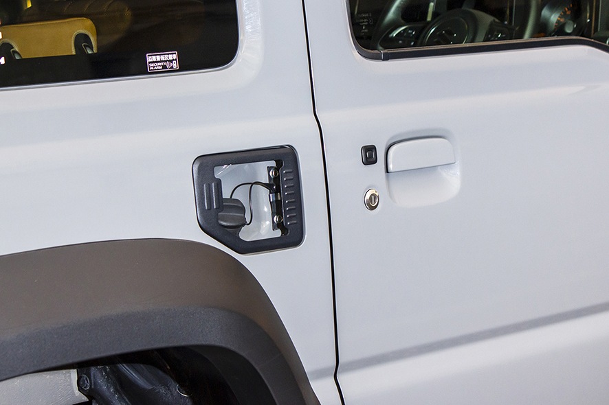 JB64/74 ガラス フューエル リッド | ジムニー車種別,JB64,外装系アイテム | ジムニーのカスタムパーツ専門店モーターファーム