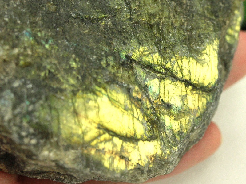 ≪原石祭り20%OFF≫【1点もの】超希少！★高品質AAAAAランク★高発色！鮮やかな輝きを放つシラー効果★神秘の石★天然石/5A/南アフリカ産ラブラドライト/原石/168g【ネコポス不可 ...