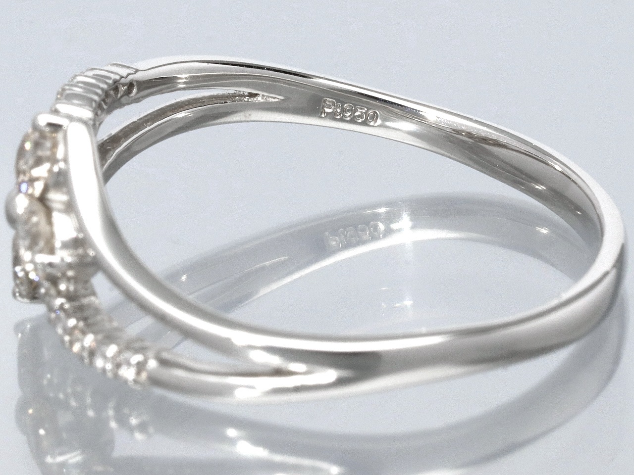 【1点物】鑑別書付き★世界四大宝石★Pt950★0.3ct★ラウンドブリリアントカット★天然石リング・指輪/天然シャンパンダイヤモンド（ダイアモンド/金剛石/Diamond）/11号/1個 ...